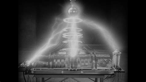 Metropolis Screencap Fancaps
