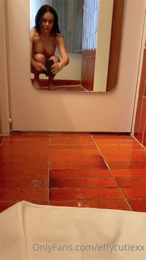 Effycutiexx Take Shower Thothub