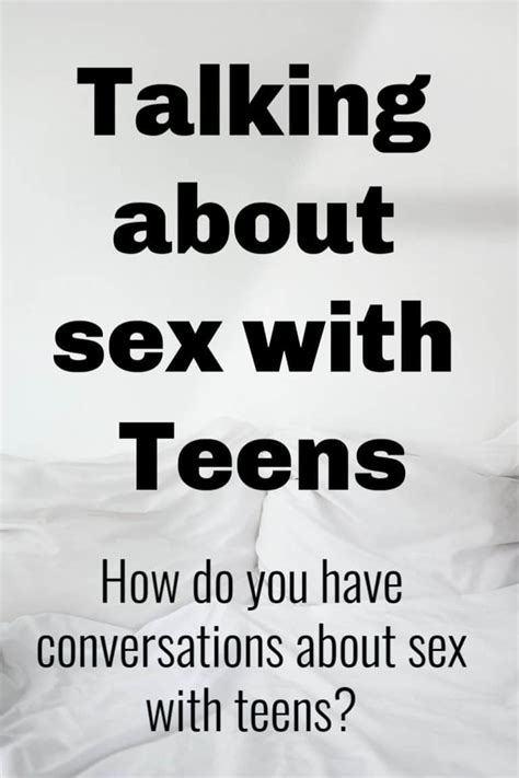 At What Age Should Moms Teach Sex Education