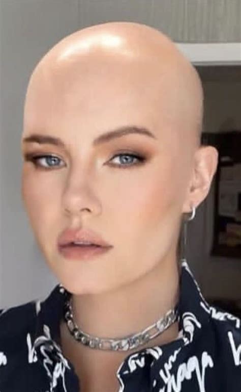 Girls With Shaved Heads Shaved Head Women Pixie Cut Bald Tattoo Short Hair Cuts Short Hair