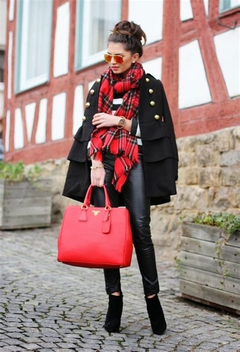17 Stylish And Easy Ways To Tie A Scarf Fashionsy