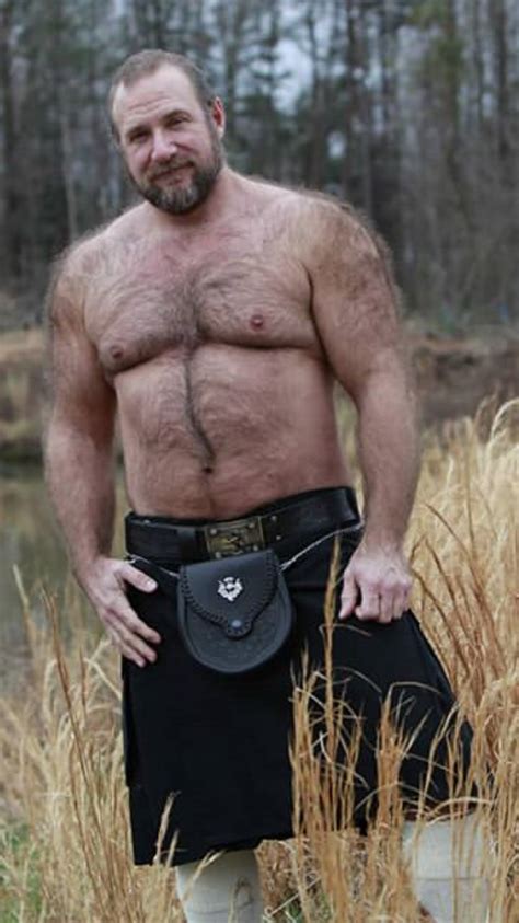 Pingl Par Al Antone Sur Daddy Muscle Bear Kilt Homme Homme Kilt