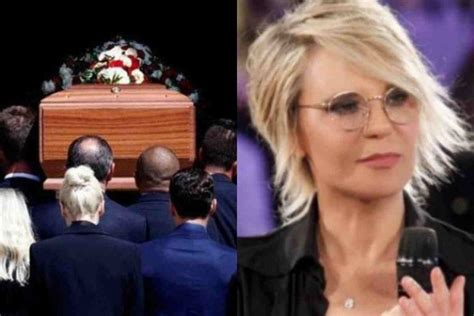 Maria De Filippi Il Volto Completamente Trasformato La Foto Durante