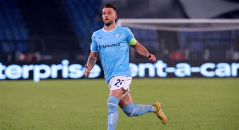 Milinkovic Ammonito Salta Il Derby Con Roma Lazio Sarri Un Giallo