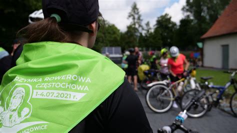 Rowerem na Jasną Górę Pielgrzymi wyruszyli z Rybnika do Częstochowy