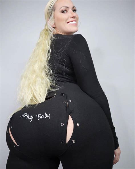Blonde Gummybear Blondegummybear Scrolller