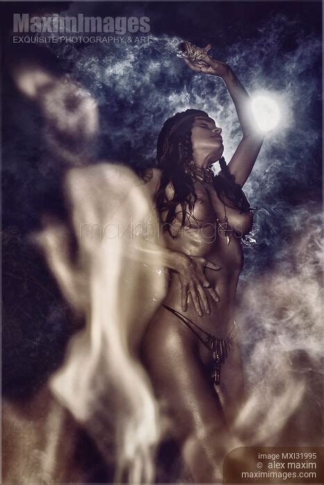 Photo Of Beautiful Nude Tribal Aboriginal Woman Performing Ethnic