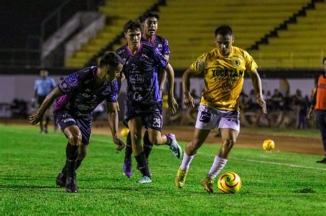 La Jornada Maya Yucatán La Jornada Maya Venados FC sufre pero se