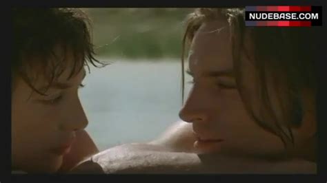 Jane Birin Full Naked On Beach Je T Aime Moi Non Plus 0 42