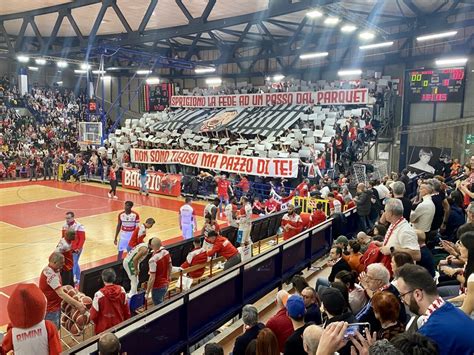 Una Rivierabanca Da Applausi Non Basta Al Flaminio Vince La Fortitudo