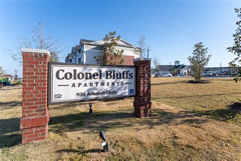 Colonel Bluff By Ghost River Photography