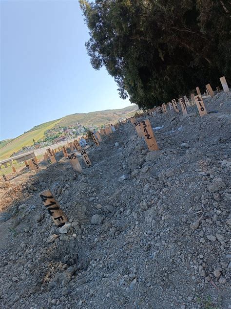 KEREM On Twitter Hatay Antakya Kimsesizler Mezarligi Ey Benim
