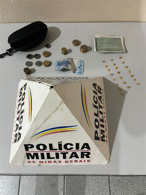 Mulheres Agridem Policiais Durante Abordagem Em Santos Dumont Zona Da
