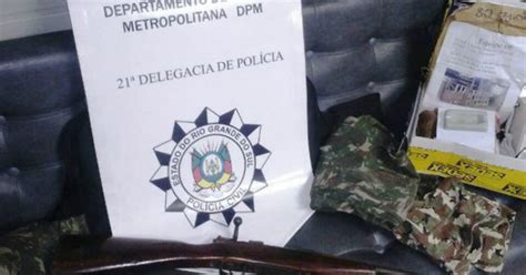 G1 Fuzil é apreendido em operação da polícia na Zona Leste de Porto