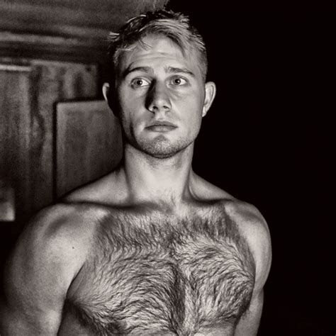Pin On Torsos Hairy Chest Hairy Men Hairy Chested Men