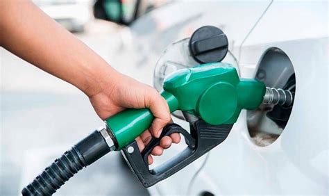 Estos son los autos más ahorradores de gasolina 2021
