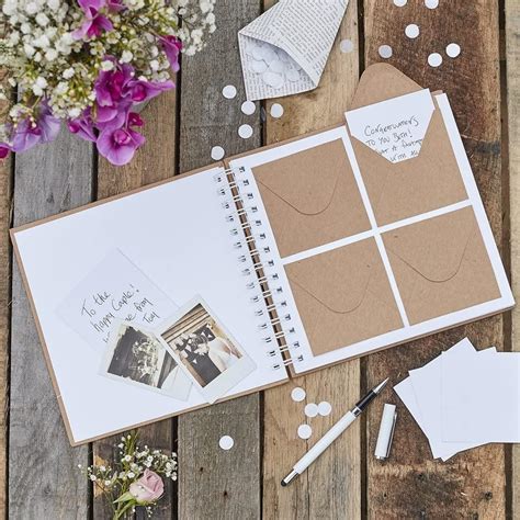 Livre d or de mariage original 10 idées qui donnent envie de laisser