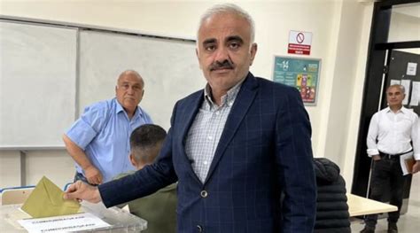 Ziya Polat Kimdir Aslen Nereli Kaç Yaşında Tozlu Mikrofon