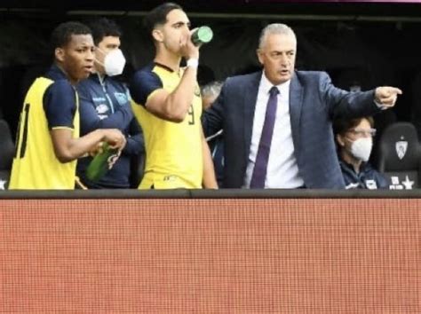 Futbolecuador On Twitter Alfaro Abofetea Pitonisas Y Confiesa