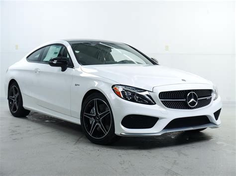 I Really Like The White Mercedes Luxury Cars Mercedes New Mercedes