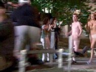 Голая Кэндес Крослак в American Pie Presents The Naked Mile