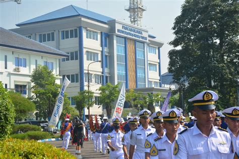 Kepala Staf Tni Angkatan Laut Hadiri Pengukuhan Wisuda Sarjana Baru