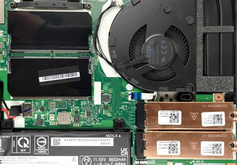 如何打开联想ThinkPad P15v第三代 拆解和升级方案 LaptopMedia 中国