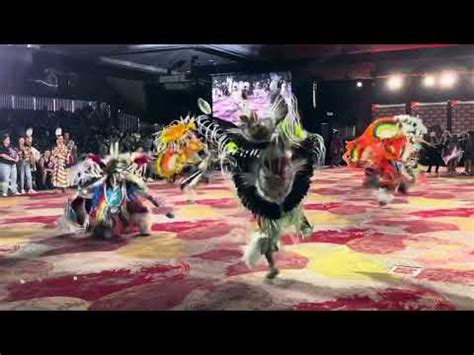 Jr Mens Fancy Group Song Seminole Pow Wow Friday Youtube