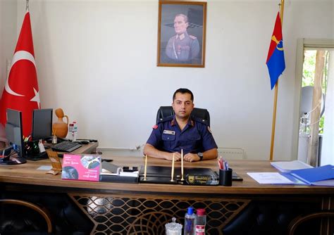 L E Jandarma Komutan Te Men Zkan Yahyal Da G Reve Ba Lad Haberler
