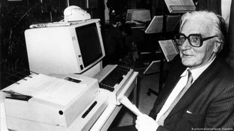 Él fue Konrad Zuse inventor de la primera computadora Prodavinci