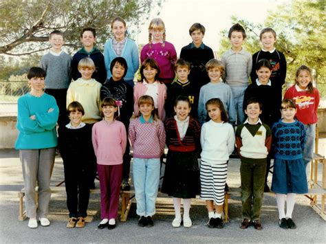 Photo De Classe Classe CM1 De 1987 ECOLE JULES FERRY Copains D Avant