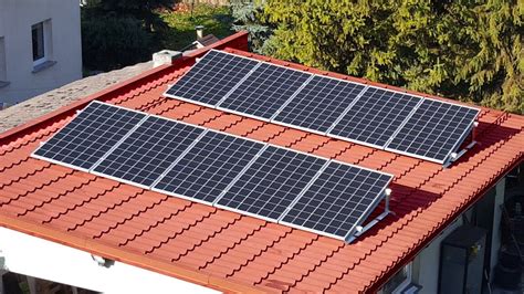 Instalacja fotowoltaiczna na dachu garażu blachodachówka 3 25 kWp