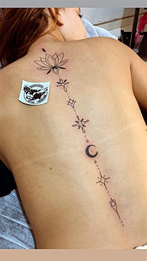 Top 48 Tatuajes En La Columna Para Mujeres Abzlocal Mx