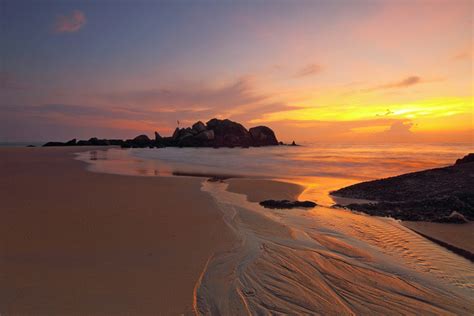 Pantai Di Arab Saudi Ini Perbolehkan Wanita Pakai Bikini Kumparan
