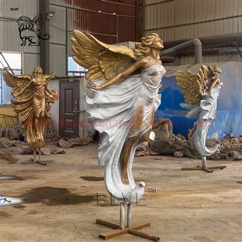 Blve Large Outdoor Modern Metal Naked Girl Bronze Angel Statues Life