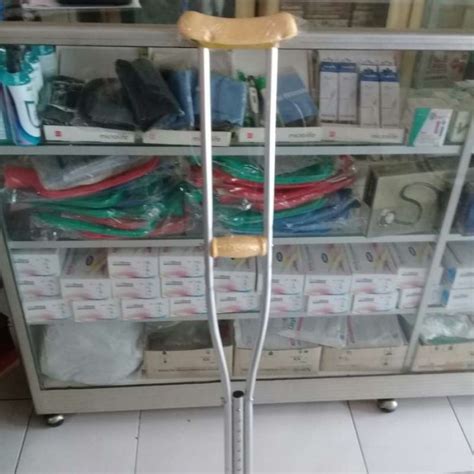 Jual Tongkat Ketiak Crutch Kruk Alat Bantu Jalan Di Seller Medika