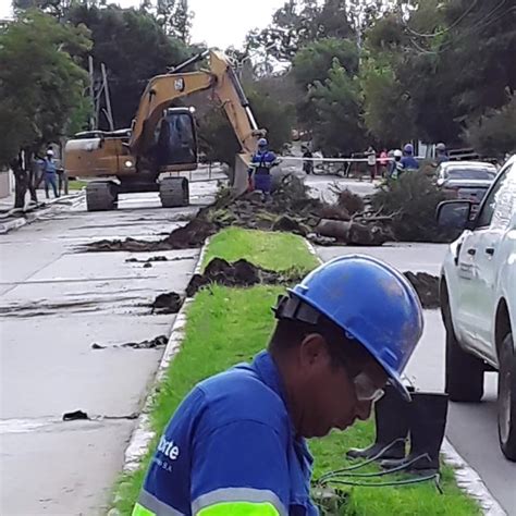 Aguas del Norte trabaja en el reemplazo de cañerías en Rosario de la