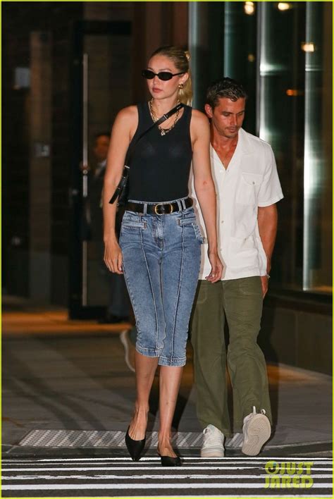 Photo Gigi Hadid Dinner With Antoni Porowski Kevin Harrington