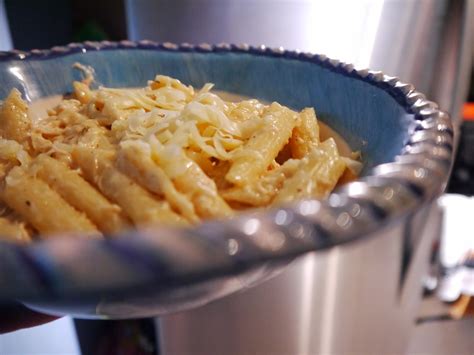 Slow Cooker Olive Garden COPYCAT Chicken Pasta Recipe The Western New