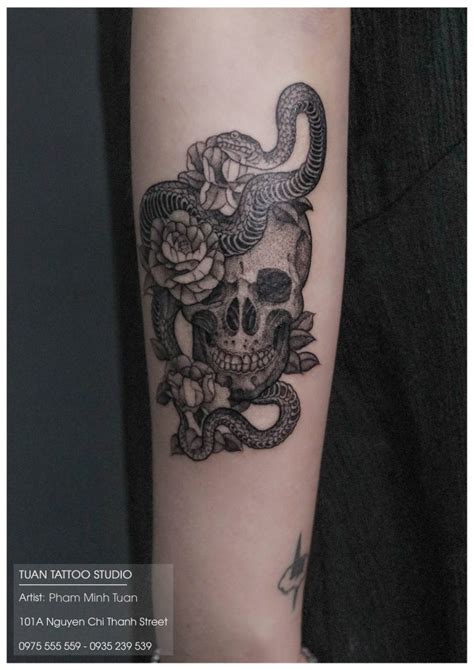 Hình xăm Châu Âu Tuấn Tattoo