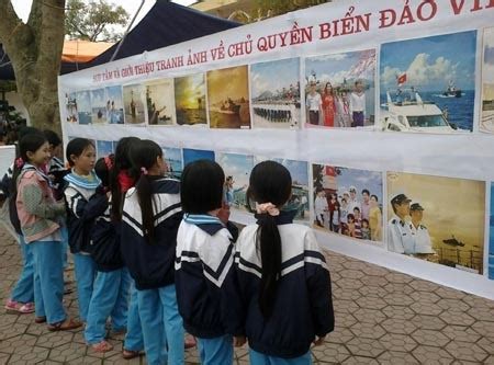Tuyên truyền về biển đảo cho đoàn viên học sinh Tin Tức Đại học
