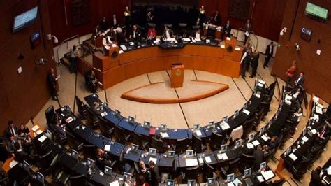 Senadores envían a congresos locales dictamen sobre eliminación del