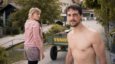 Foto zum Film Eine ganz heiße Nummer 2 0 Bild 14 auf 19 FILMSTARTS de
