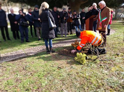 Macerata Si Ferma A 5 Anni Dalla Morte Di Pamela Mastropietro Al