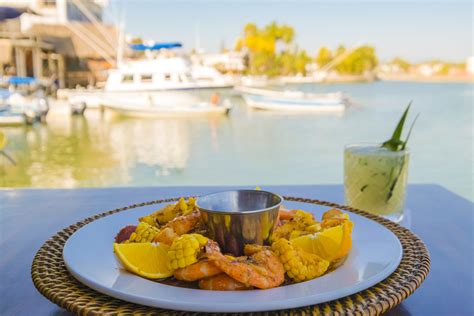 Qué comer en Costalegre platillos que exaltan la magia del mar