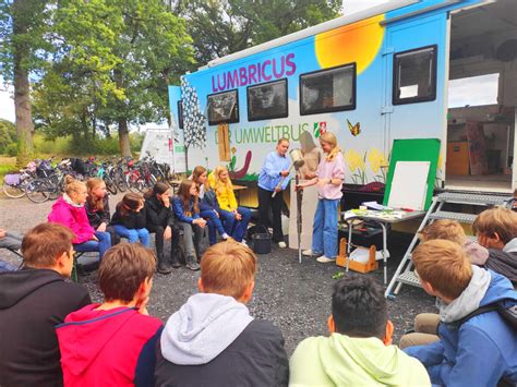 Outdoorunterricht im heimischen Ökosystem Gymnasium Canisianum