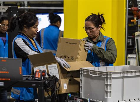Inside The Massive New Walmart Fulfillment Center In McCordsville