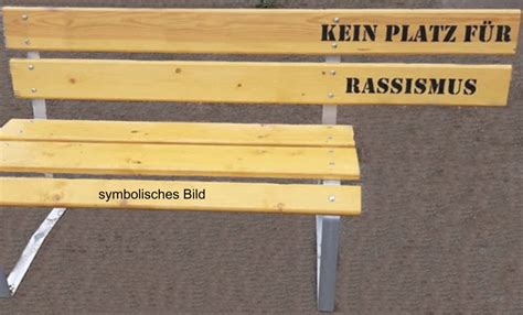 Kein Platz für Rassismus Sitzbänke