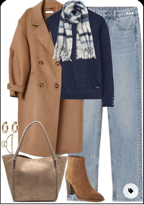 Pin By Jennie Stanfield On Just Classy Light Denim Jeans Outfit