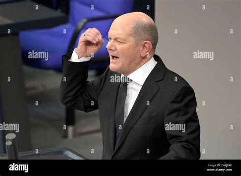 Olaf Scholz In Der Sitzung Des Deutschen Bundestages Im